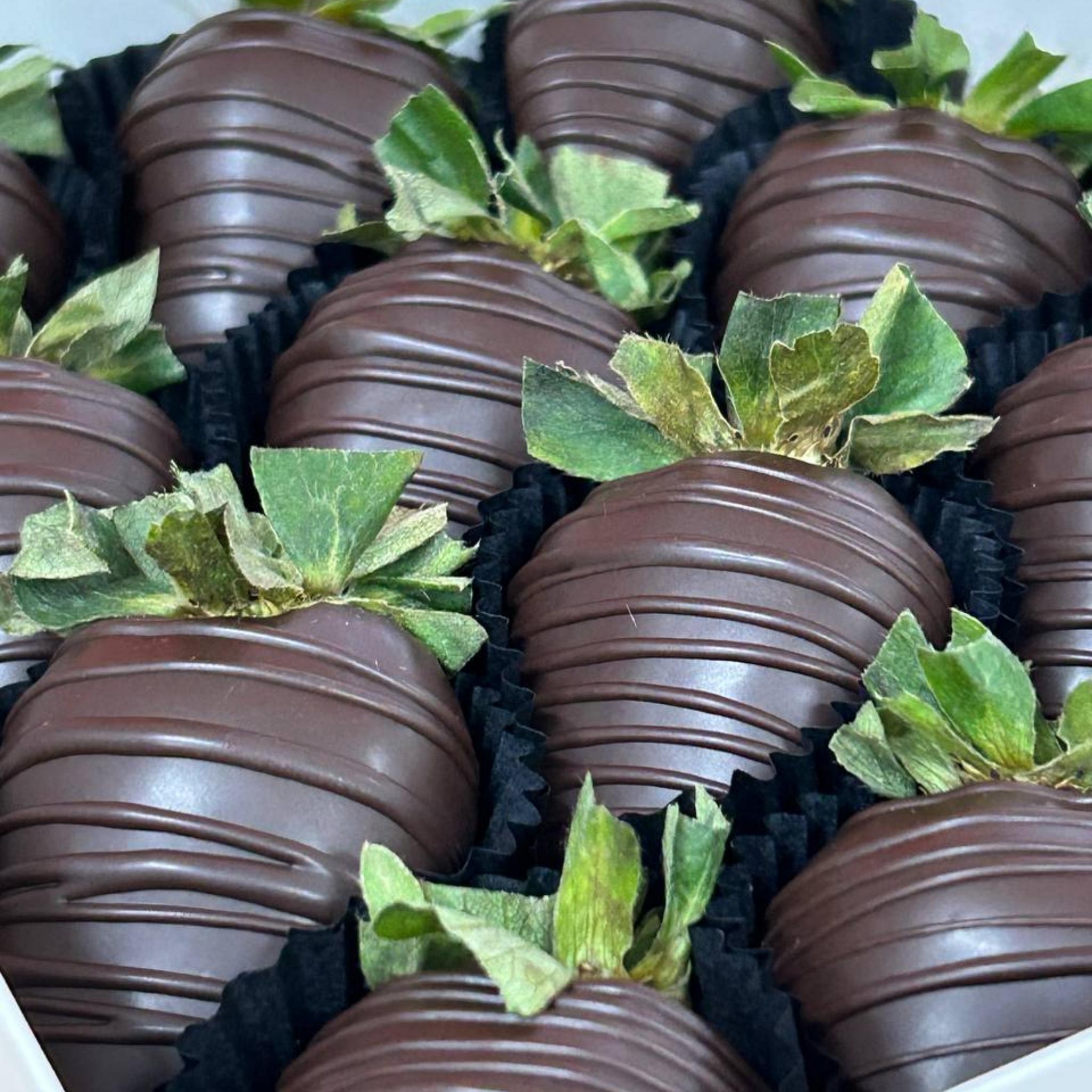 ALOHA Chocolate Strawberries | Chocolate dipped Strawberries | KL FLor ...