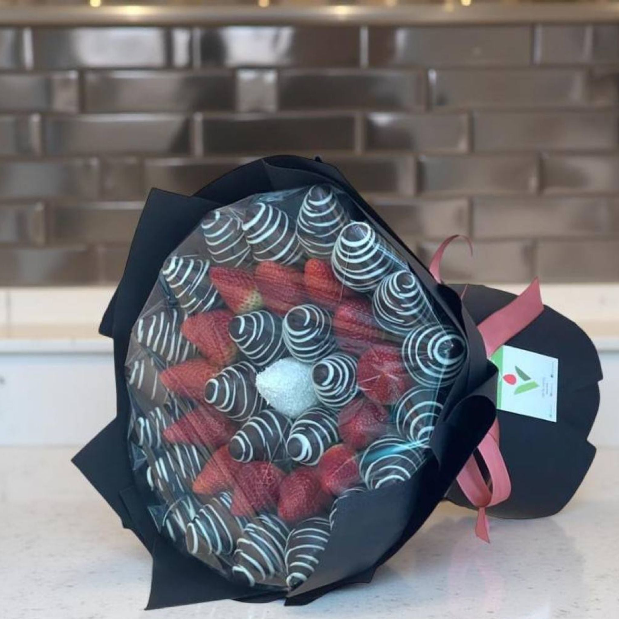 FRANK Chocolate Bouquet | Birthday Gift For Man Delivery | Heva Gifts ...