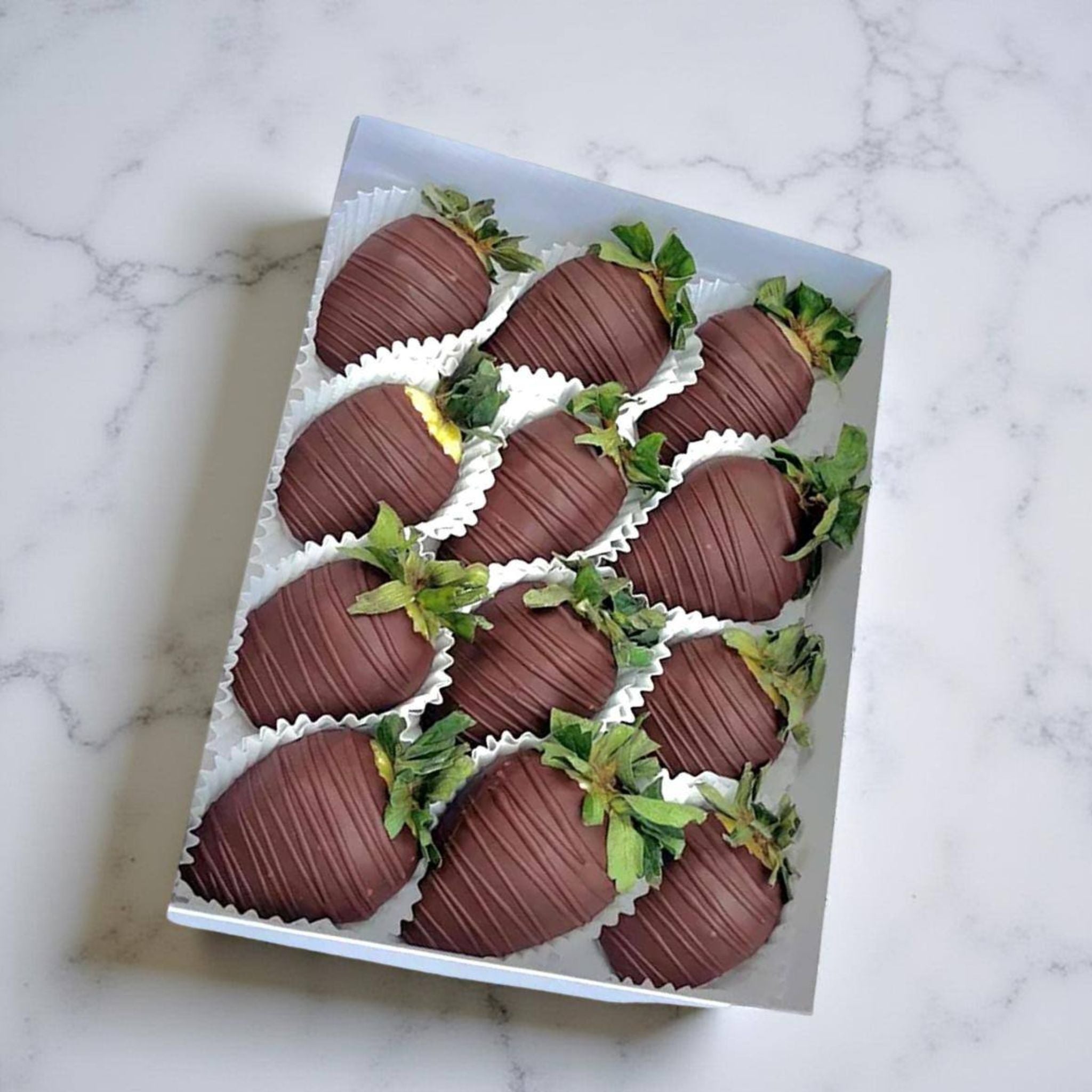 KIRA Milk Chocolate Dipped Strawberries | Gift Shop KL | Heva Gifts ...