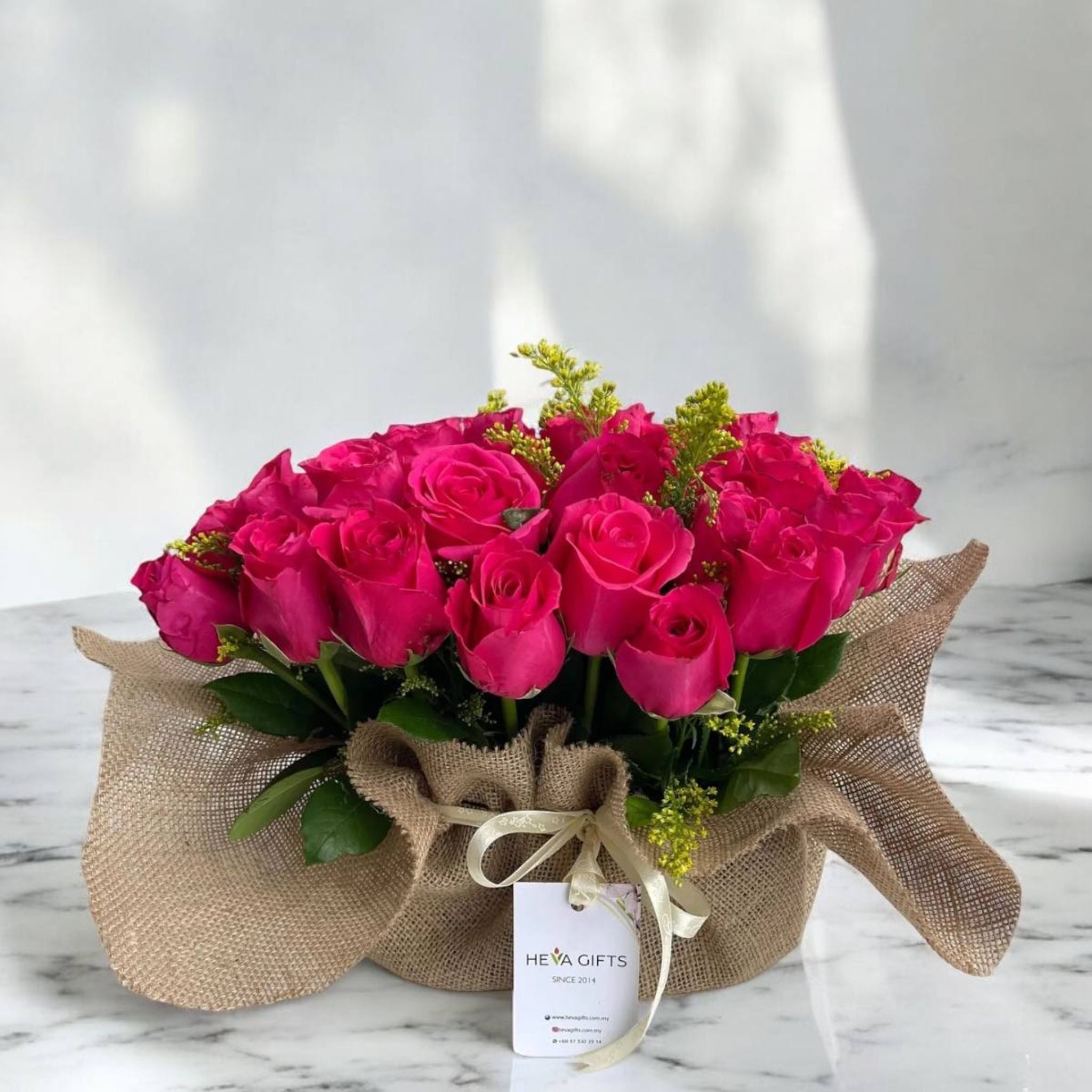 TANGO PINK ROSE Arrangement | Florist Klang Valley | Heva Gifts – Heva ...